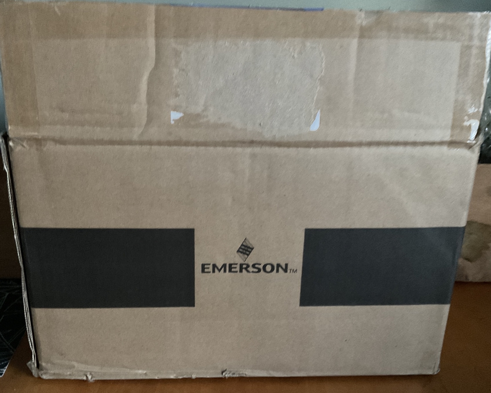 EMERSON SDU850B 850 VA / 510 W SOLA HD 120 V AC Industrial AC UPS (NOB ...