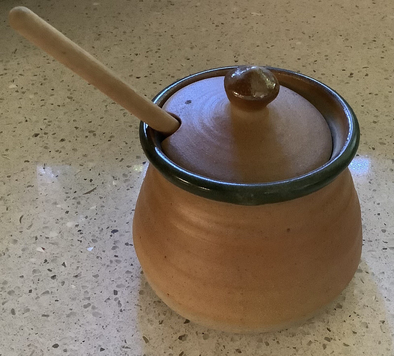 2001 BUCK Pottery, Texas Ceramic Honey Pot w/ Dipper, Mint Condition | eBay