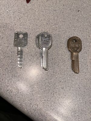 GM KEY BLANKS (1) B-46 J (5) B-47 k (5) B49 B 1971 1975 1979 1983-1986 ...