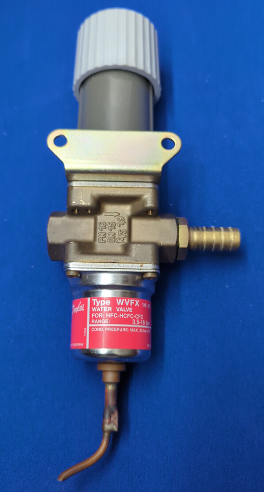 Danfoss WVFX 10-25 1753 Valve PN 16 HFC-HCFC-CFC 3.5-16 bar installed ...