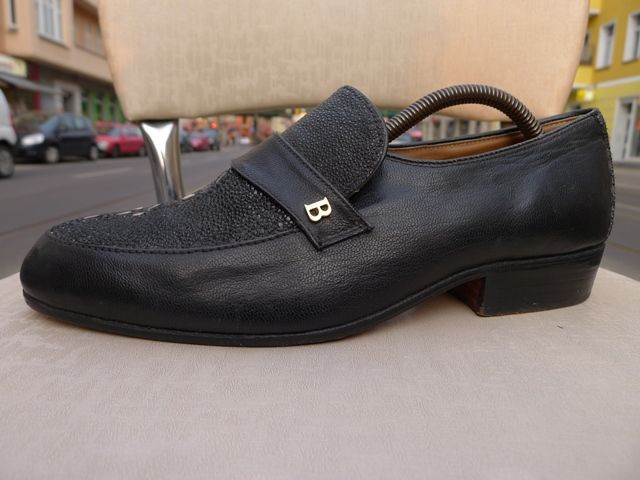 Walkabout Genuine Leather Men Shoes Loafers Black Leather 70s True ...