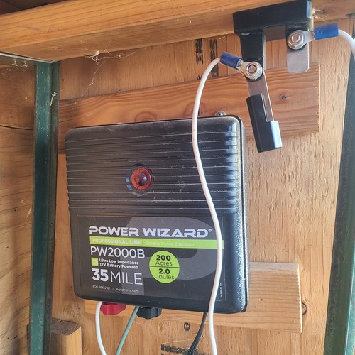Power Wizard PW2000B, Battery Electric Fence Charger, 2 Joule, 35 mile ...