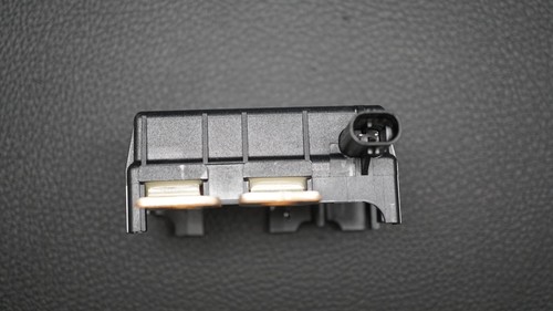 GENUINE MERCEDES BENZ FUSE BOX RELAY MODULE REGULATOR A0009822223 ...