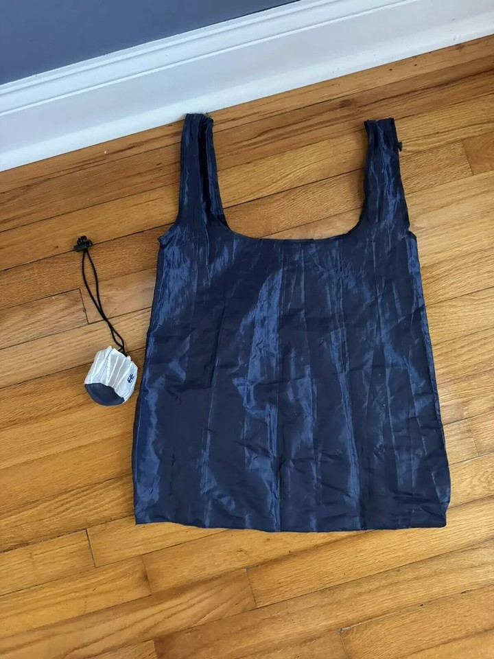 LOT of 6 ROYAL CARIBBEAN Swag-pen, hi-liter, Koozie, zipper pulls, key ...