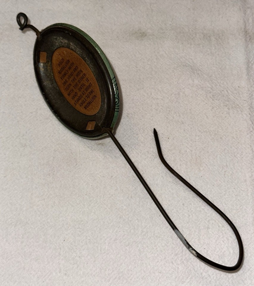 ANTIQUE BREAKFAST CHEER COFFEE CELLULOID BUTTON BILL HOOK HOLDER ...