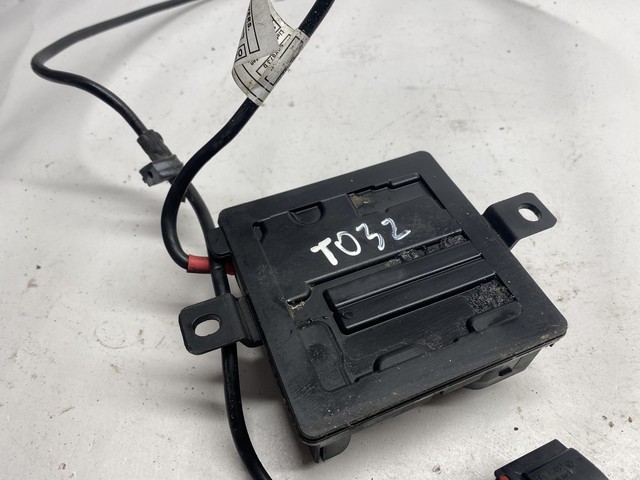 14 BMW I3 Rex Integrated Supply Module 12637614585 for sale online | eBay