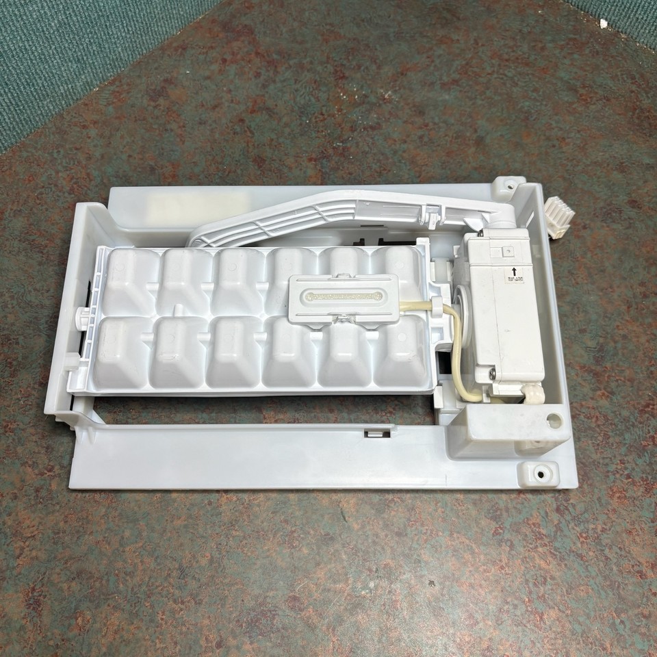 LG AEQ72909603 Refrigerator Ice Maker Assembly | eBay