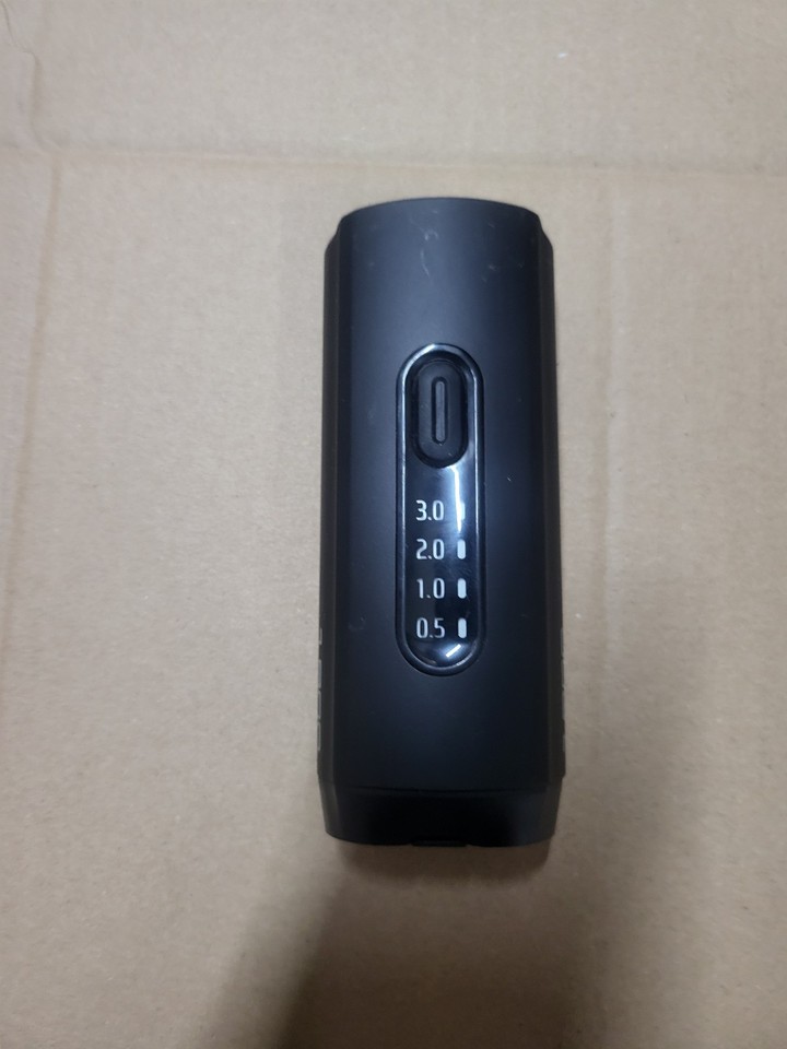 Halfords Advanced 1800 Lumen Front Bike Light - Black | eBay UK