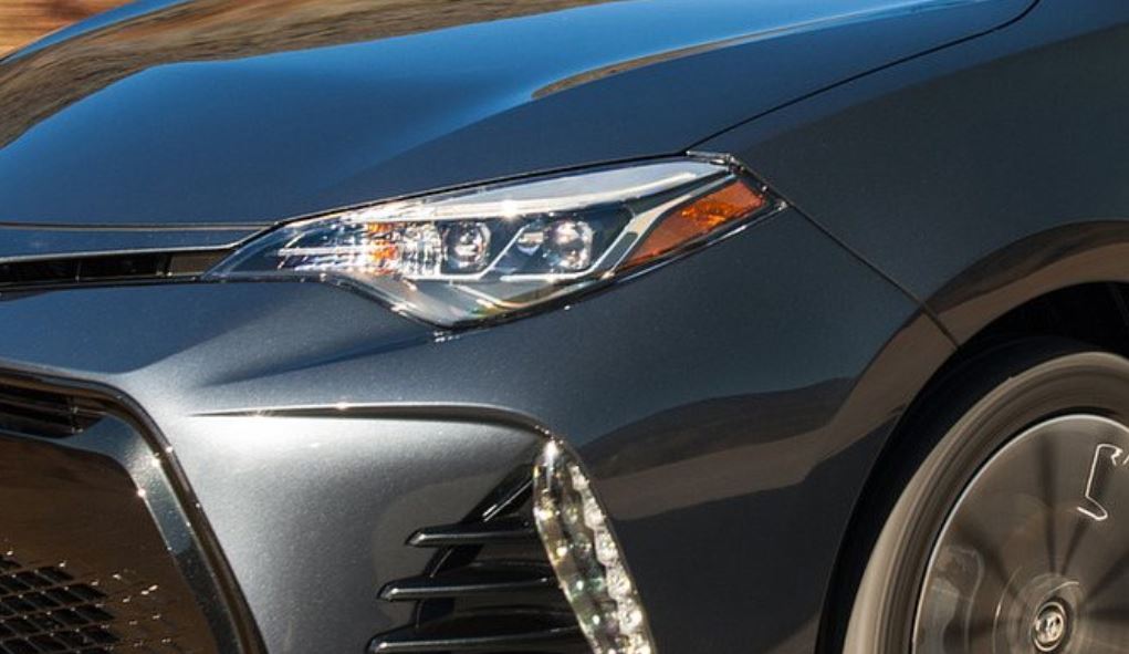 BASF TouchUp Paint Bottle for Toyota Corolla 3R3 3P2 209 070 8W7 1F7 ...