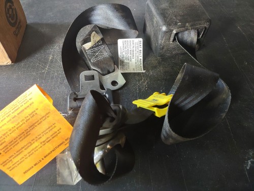 International Navistar Truck Safety 1684505C3 Seat Belt 3 Point Rls80 ...