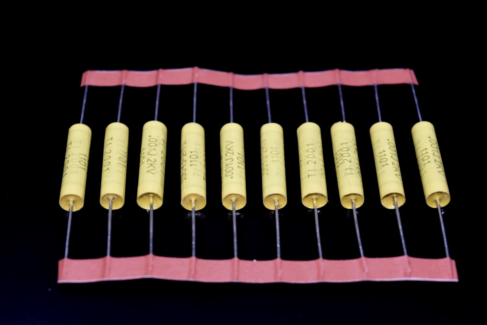 1000 .001 uF µF mF mFD MFD 2KVDC 2000VDC 5% Axial Capacitors Precision ...