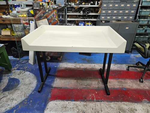 Fiberglass Laundry Folding Table Laundromat Coin Laundry Workbench Work ...