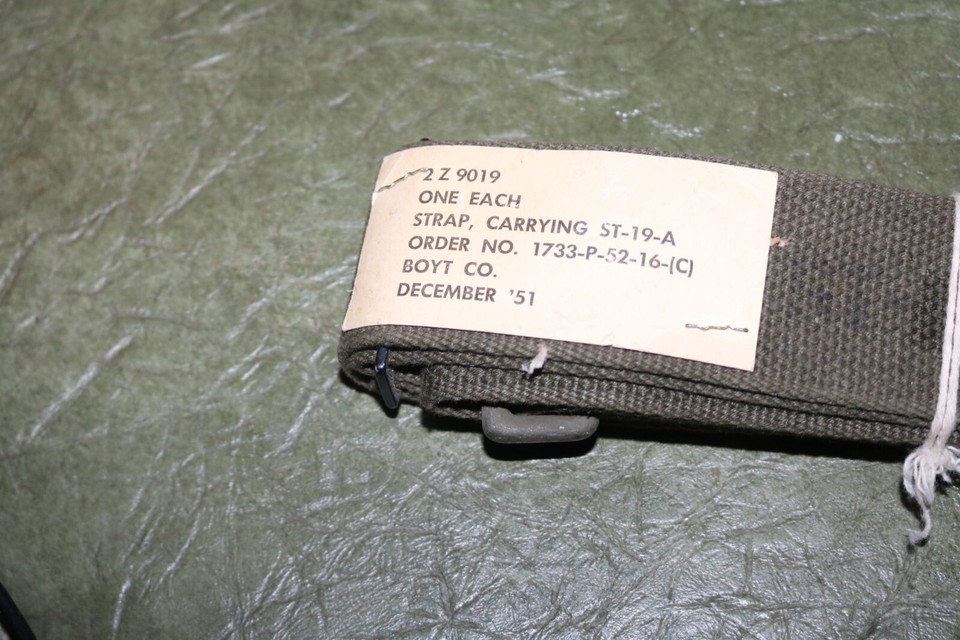 Unissued mint USGI ST-19 strap for RL-31 commo wire reel signal corps ...