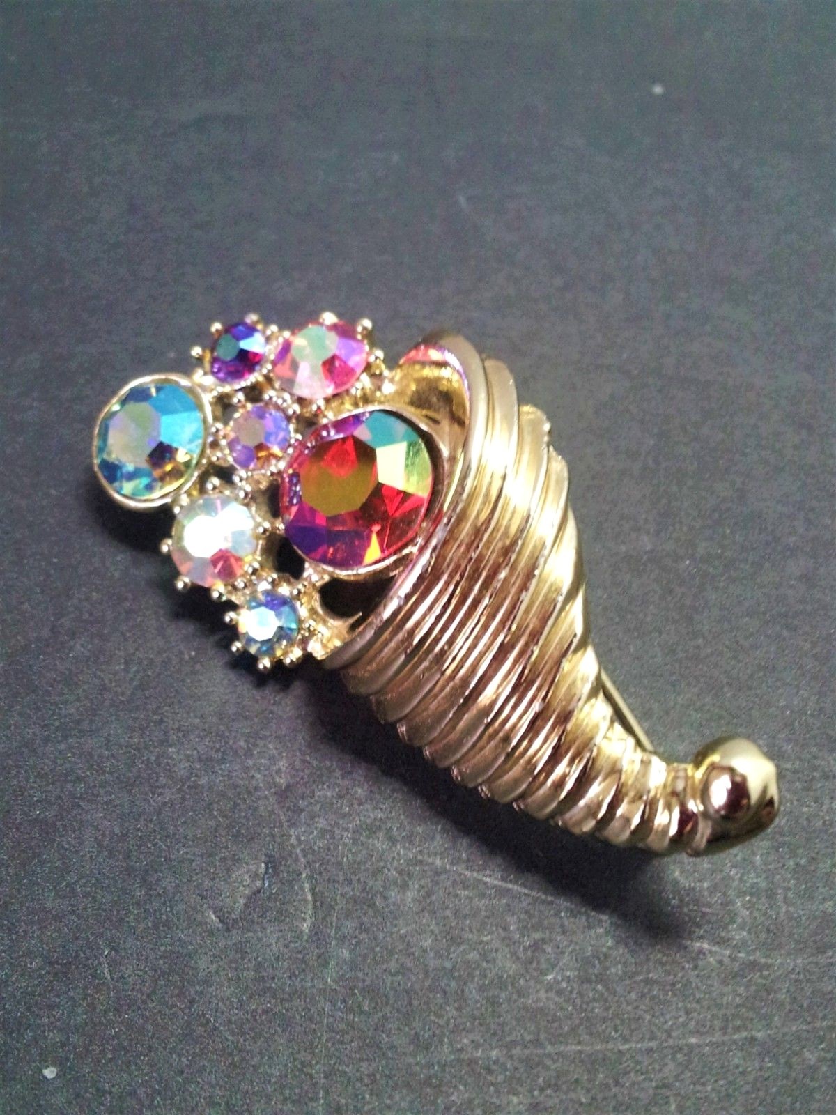 Vintage Horn Of Plenty CORNUCOPIA Brooch Holiday Pin Gold Tone AB ...