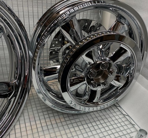 Harley Dyna Switchback Wheels pulley Rotors FORKS Chrome Rims 2013 -17 ...