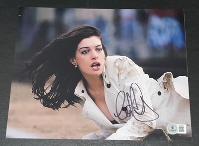 Anne Hathaway Signed Autograph 8x10 Photo The Dark Knight Rises Selina ...