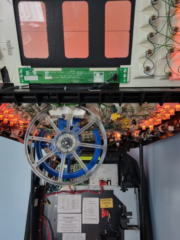 LUCKY DEVIL RED GAMING FRUIT MACHINE £5 JACKPOT | eBay UK