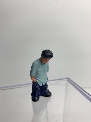 SLEEPY - 2002 Lil Homies Series 4 Figure 1:32 scale - A | eBay