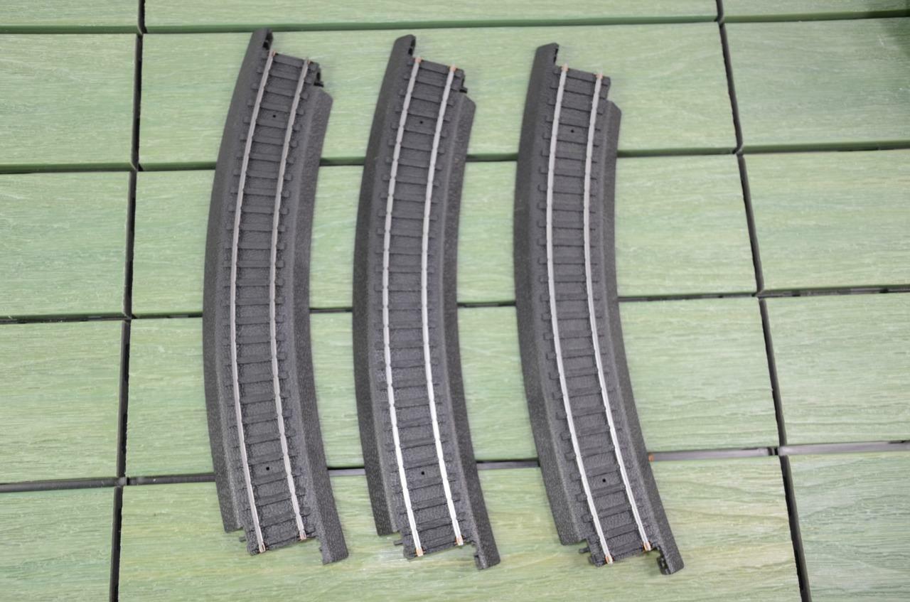 Lot of 3 Life-Like Power-Loc Curve Train Tracks! (RM 583157) | eBay