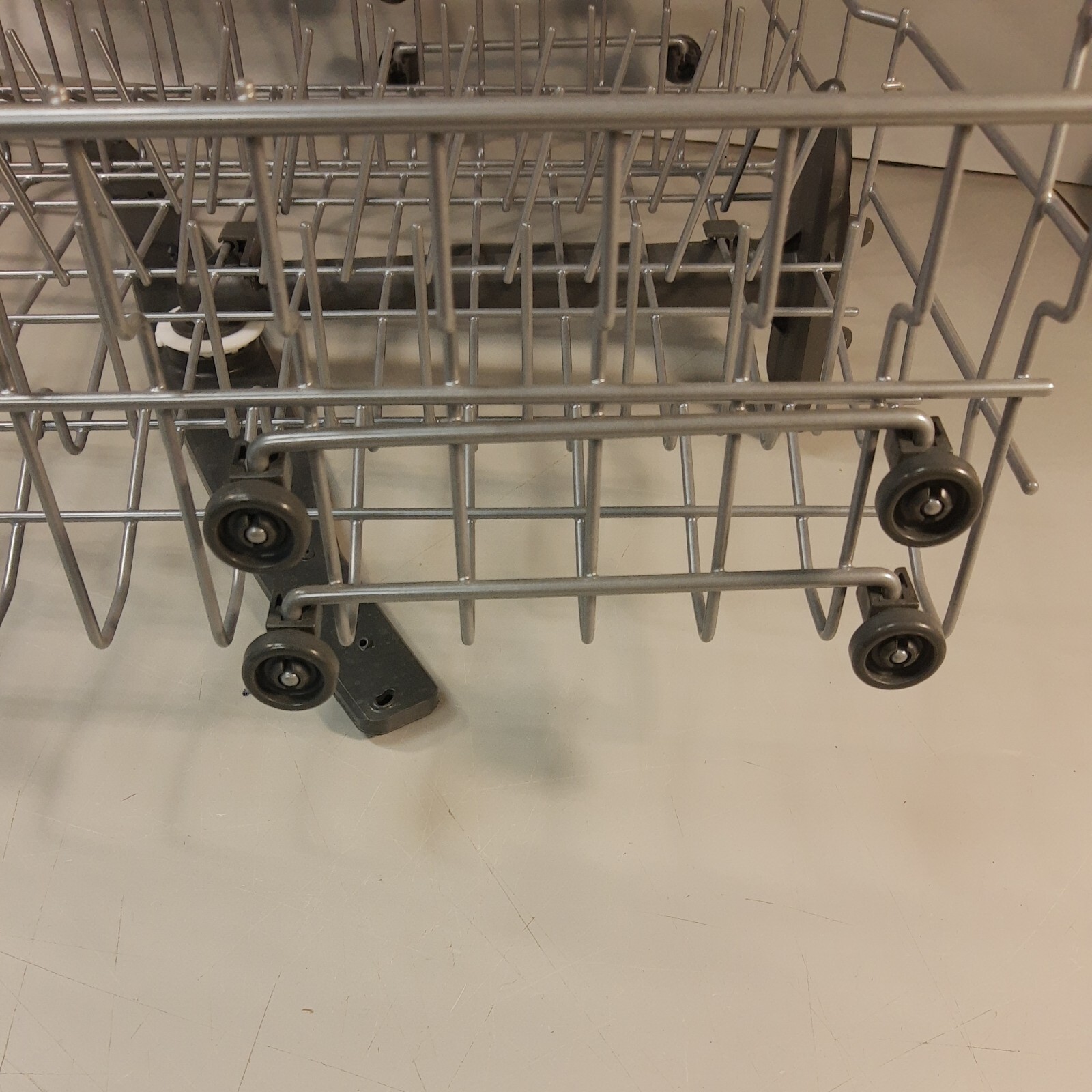 SCRATCH & DENT FRIGIDAIRE DISHWASHER UPPER RACK ASSEMBLY A00239829 | eBay