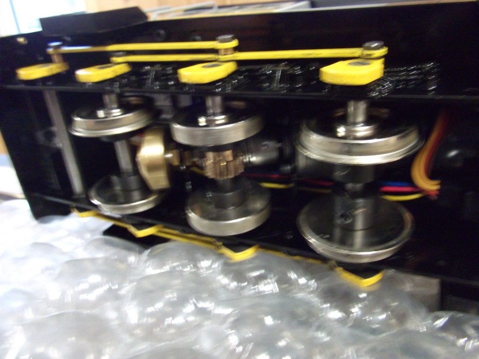 Roundhouse Engineering Harlech Castle SM32 Radio control battery ...