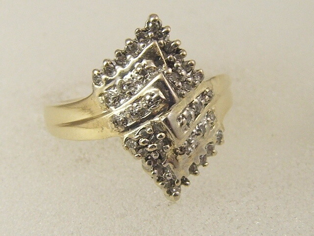 10 karat diamond ring 10K gold ladies large multi diamond cluster ...