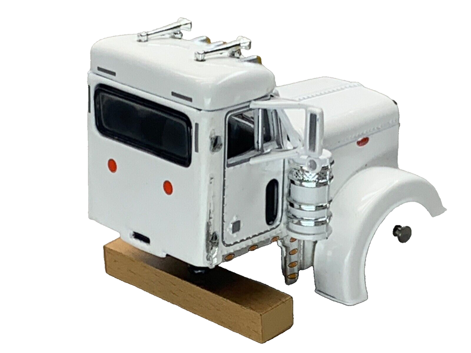 1/64 DCP PARTS WHITE PETERBILT 379 DAY CAB W/ SHOW FENDERS | eBay