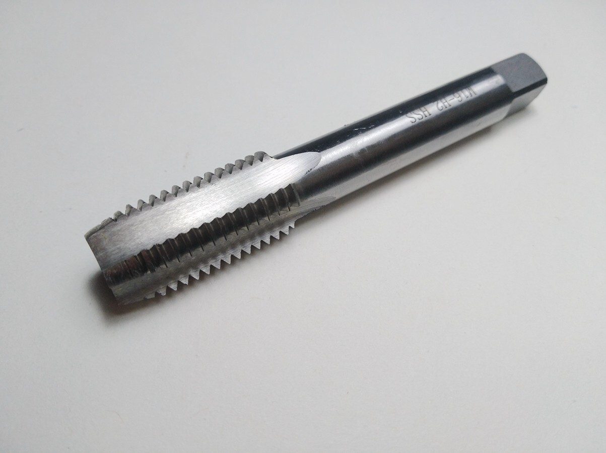 New HSS 16mm x 2.0 Metric Tap Right Hand Thread M16 x 2.0mm Pitch US ...