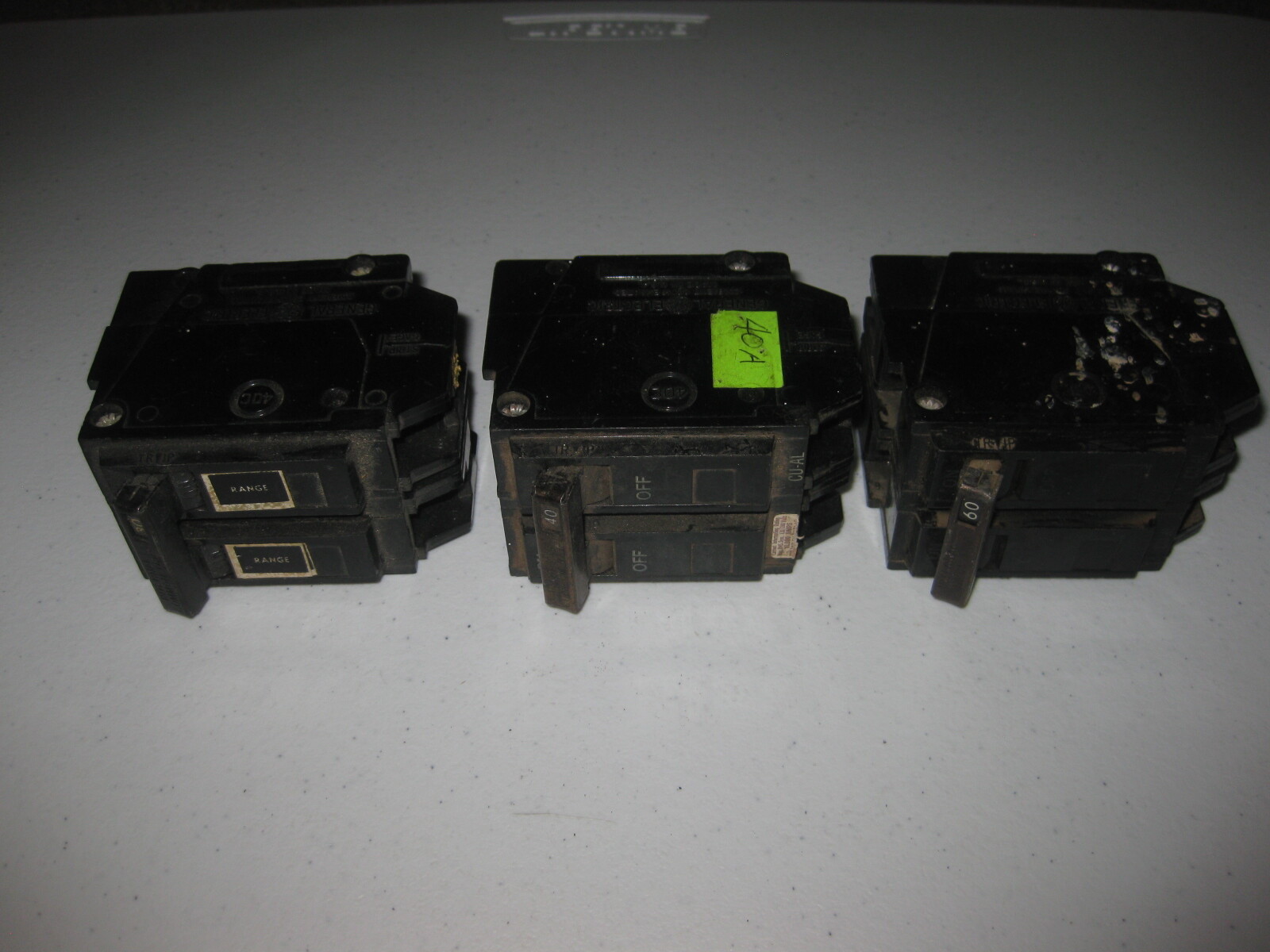 Lot of 3 General Electric GE Vintage Breakers - 30 40 & 60 Amps ...