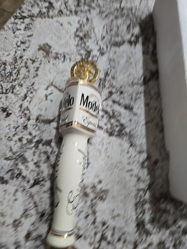 Modelo Especial ~ Beer Tap Handle Gold Lion Topper Cerveceria Mexico ...