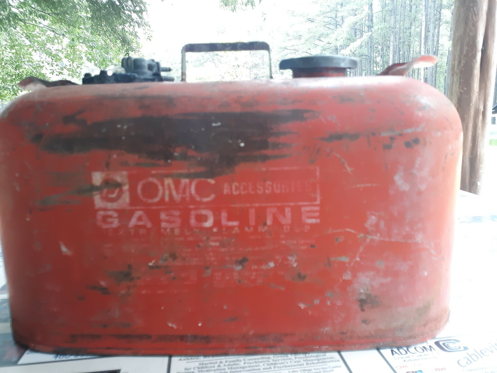 Vintage OMC Metal Outboard Motor Boat Marine 6 Gallon Fuel Gas Tank Can ...