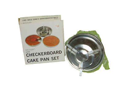 Checkerboard Cake Pan Set New | eBay