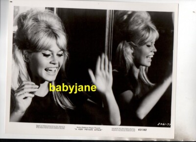 BRIGITTE BARDOT ORIGINAL 8X10 PHOTO MIRROR IMAGE 1962 A VERY PRIVATE ...