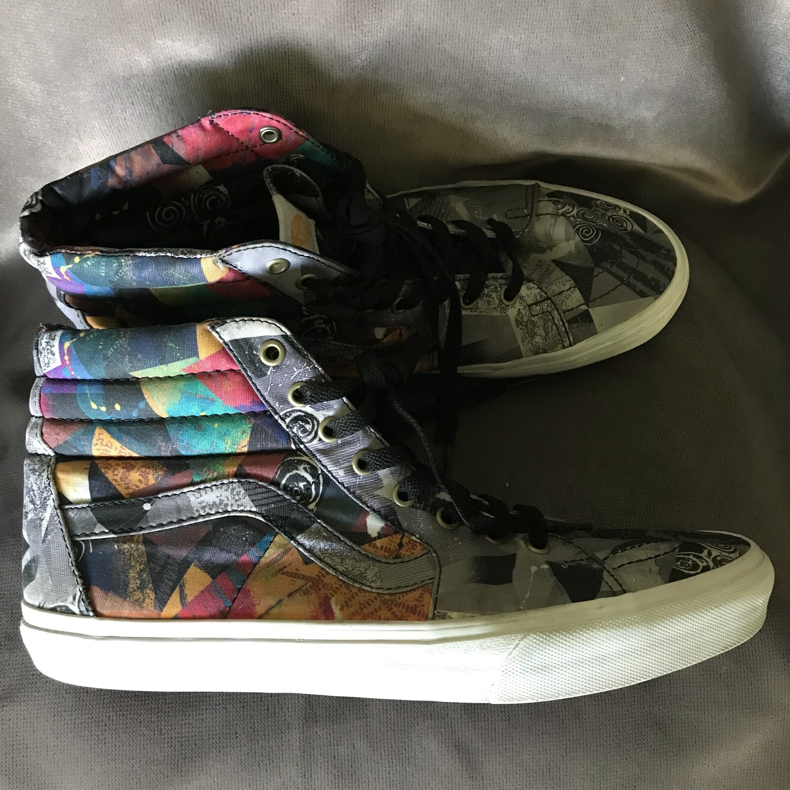 Sk8-Hi Vans Abstract High Top Skateboard Sneakers Pau… - Gem
