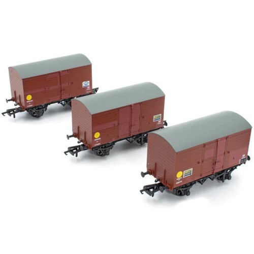Accurascale OO Scale SR D1478 Van - British Railways (1961 onwards ...