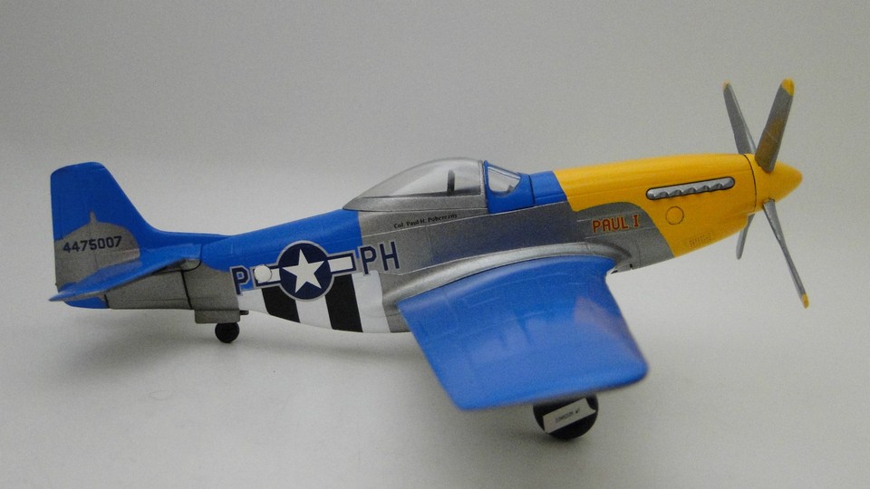 Model Aircraft Airplane 1 WW2 Plane Fighter b Built Armour Carousel 48 ...