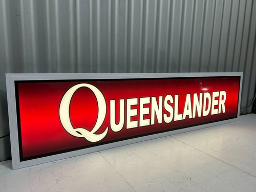 QUEENSLAND ORIGIN QUEENSLANDER LIGHT UP PREMIUM FLAT HANGING SIGN LIGHT ...