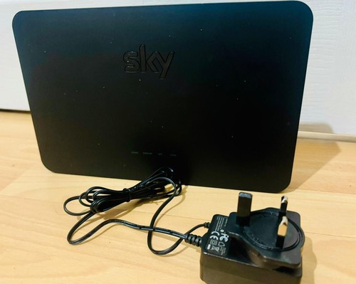 Sky Broadband Q Router 4.2 Hub WiFi SR203 with Power adopter -Used ...