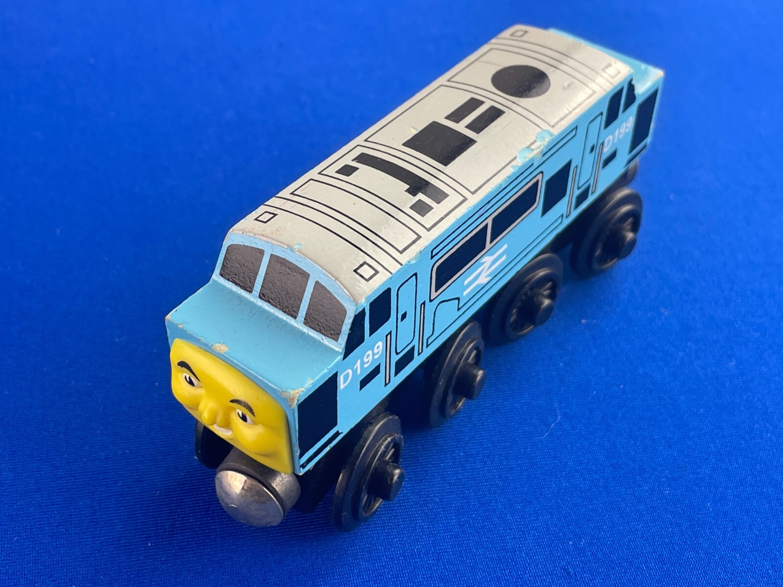 D199 DIESEL ENGINE (1996) FIRST EDITION Thomas Wooden Train RETIRED | eBay
