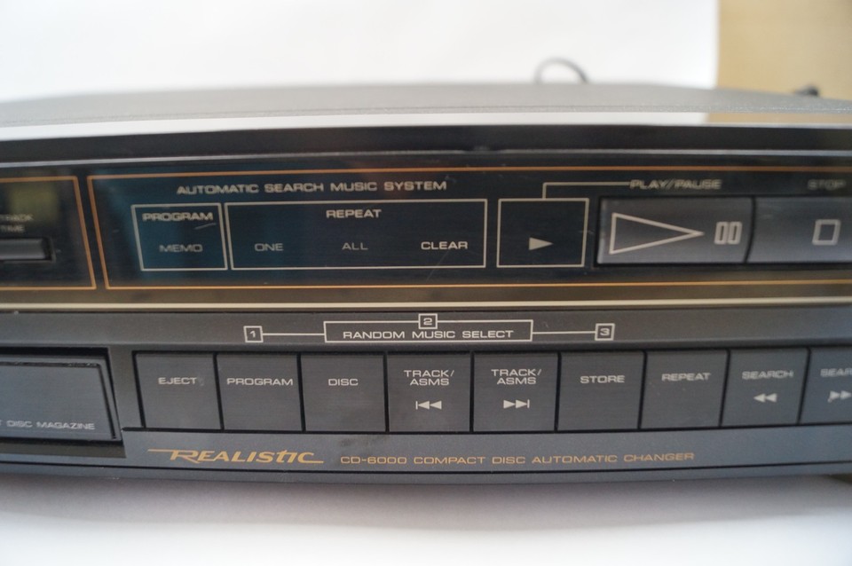 Realistic CD-600 Vintage Compact Disc Player No Remote Control READ PoR ...