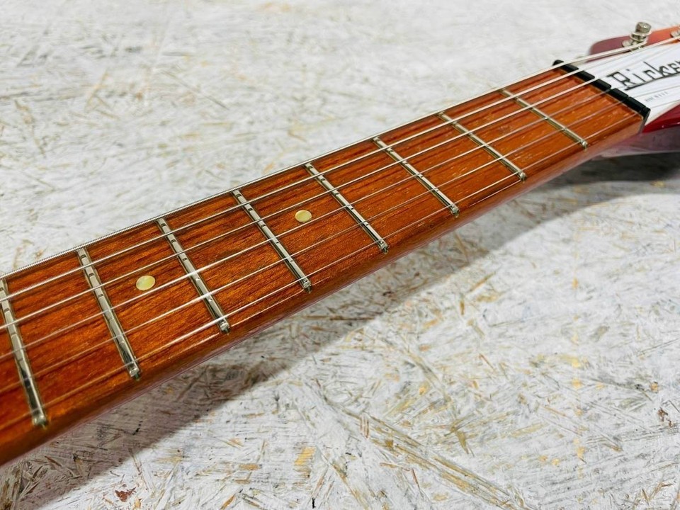 (Rickenbacker) 325 V63 FG Fireglo Made in USA 1996 Semi Hollow Electric ...