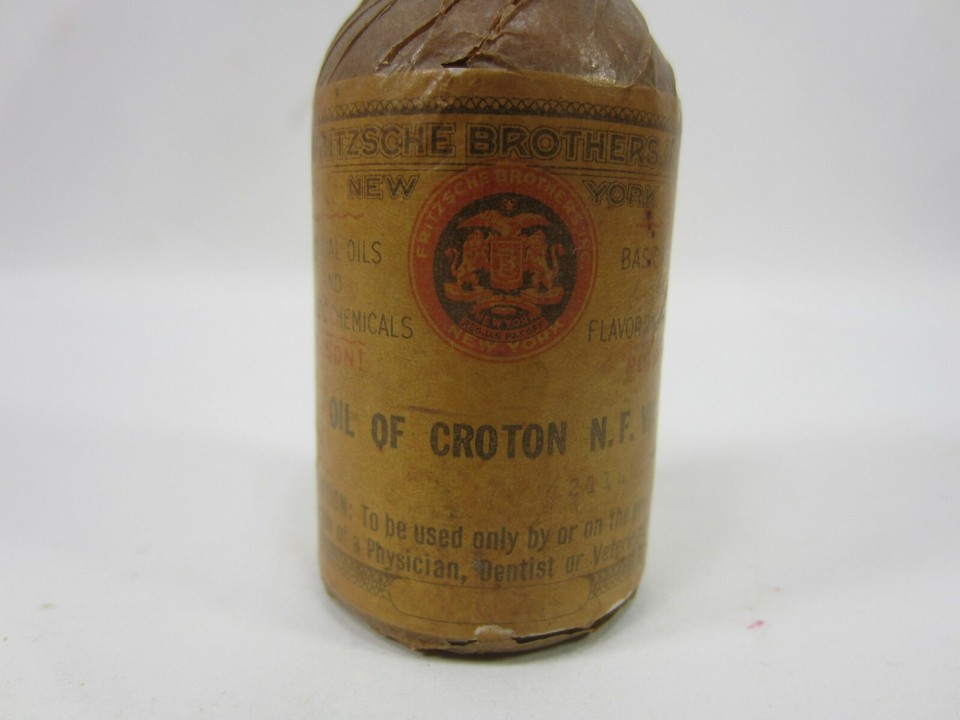 Antique Fritzsche Brothers Croton Oil Bottle- Sealed with Rice Paper | eBay