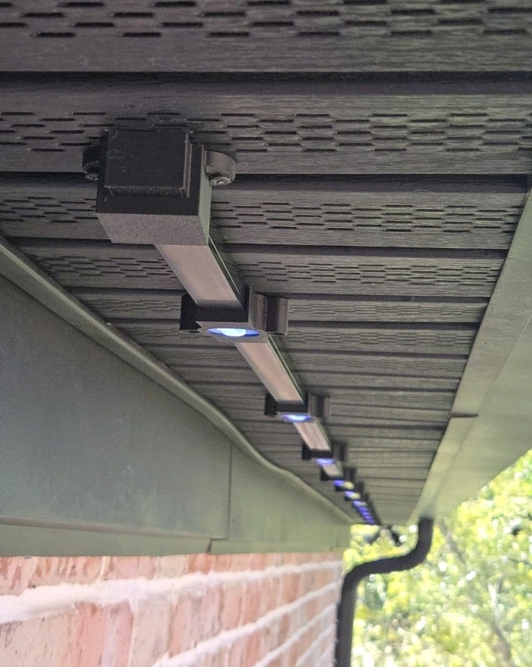 100Ft. Govee Outdoor PRO COMPLETE TRACK SYSTEM - H706 - IN BLACK | eBay