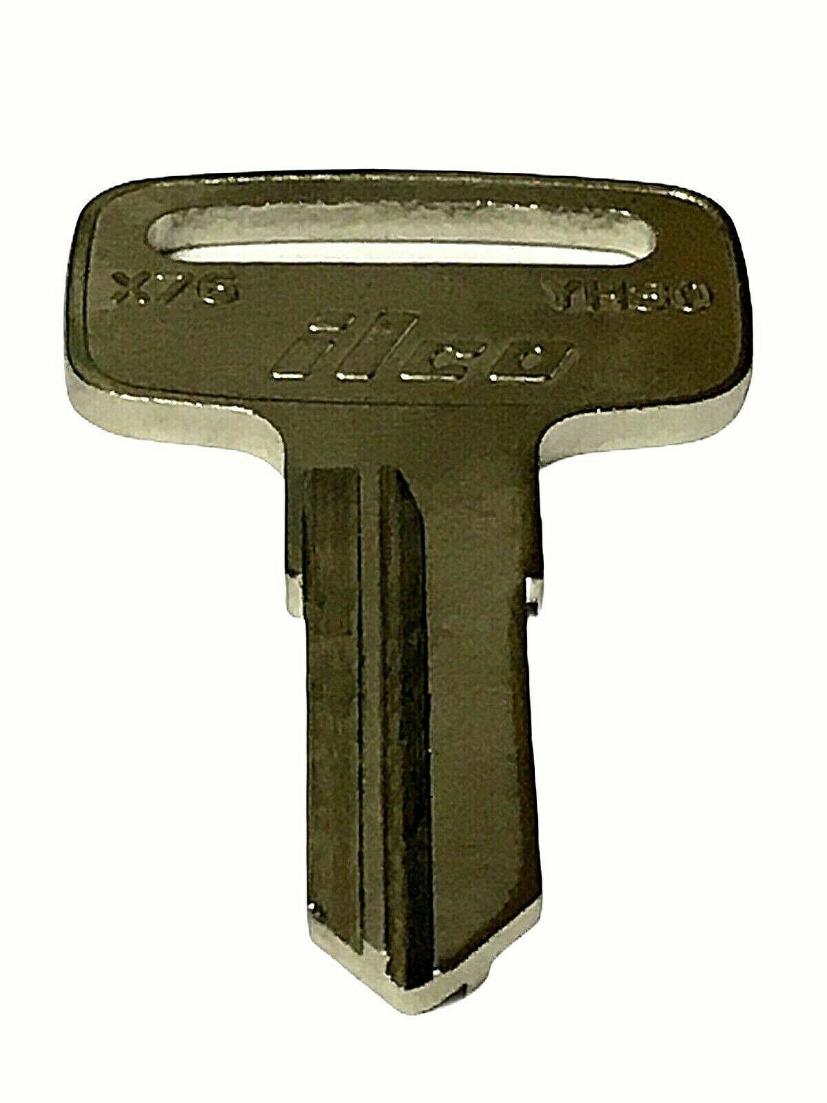 1 1995 Suzuki Intruder VS600GL VS800GL Motorcycles X76 YH30 Key Blank ...