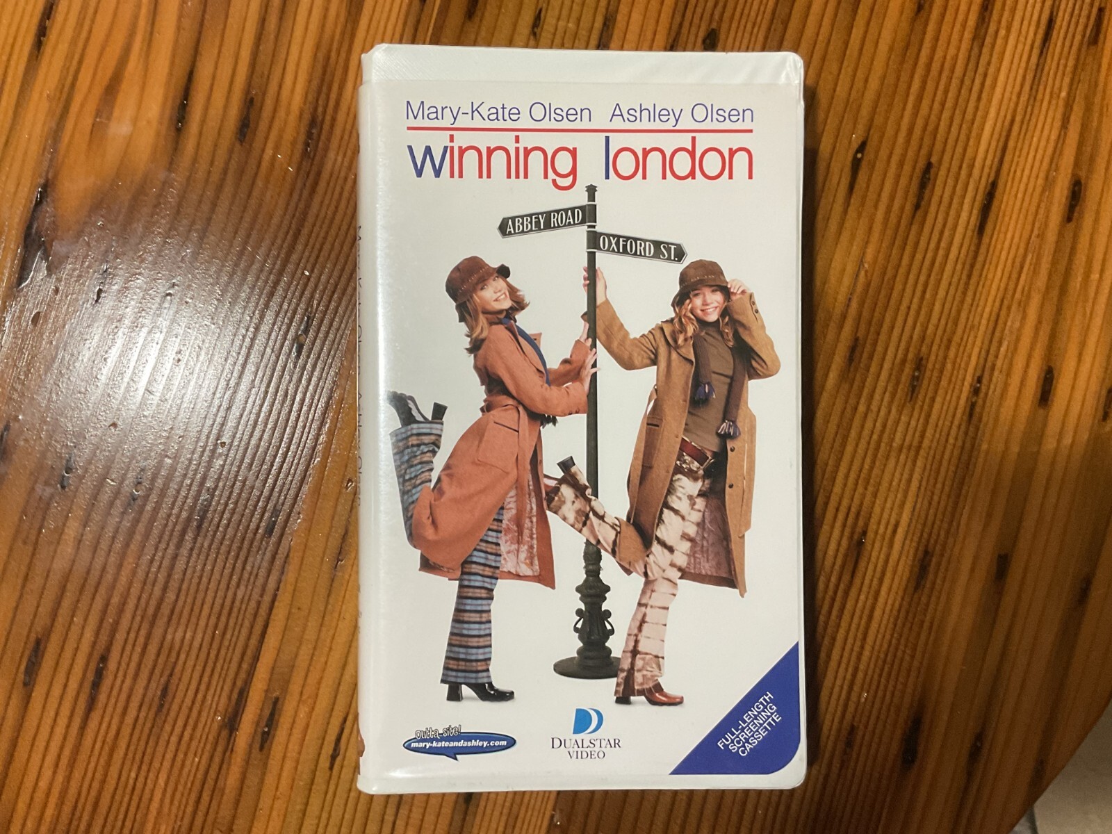 Mary Kate & Ashley Olsen Winning London, 2001 Screener VHS, Rare, HTF ...