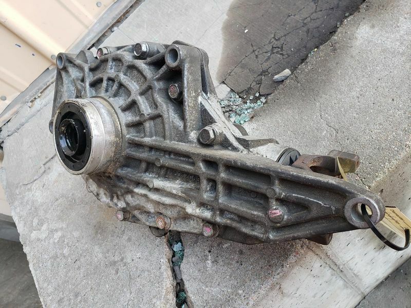 2002-2009 GMC Envoy Front Axle Differential Carrier 3.73 Ratio Opt GT4 ...
