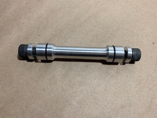 MTB Tools Mountain Bike/BMX 20mm x 110mm Thru Axle Bolt On Wheel ...