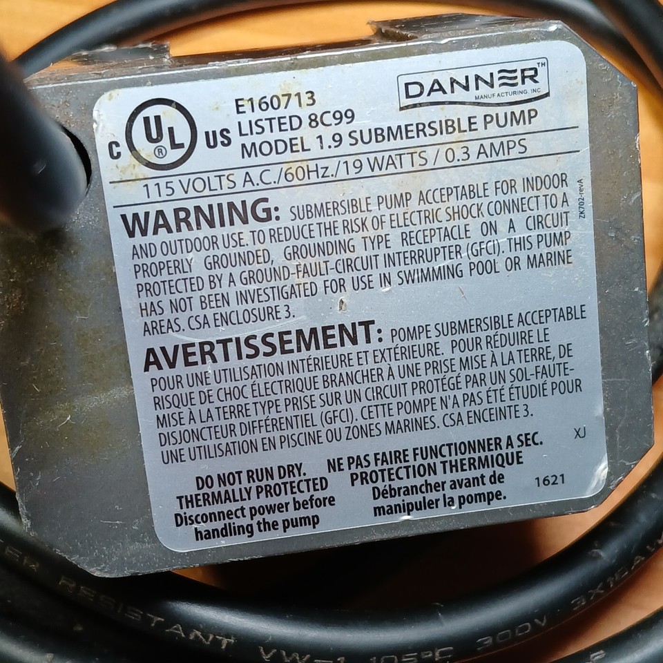 Danner Submersible Pump E160713 Model 1.9 115 Volts 60 Hz. 19 Watts 0 ...