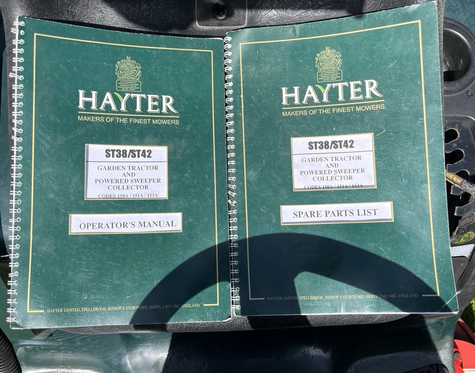 Hayter Tractor Mower REDUCED - ST 42 Inch Cut Briggs & Stratton vtwin ...