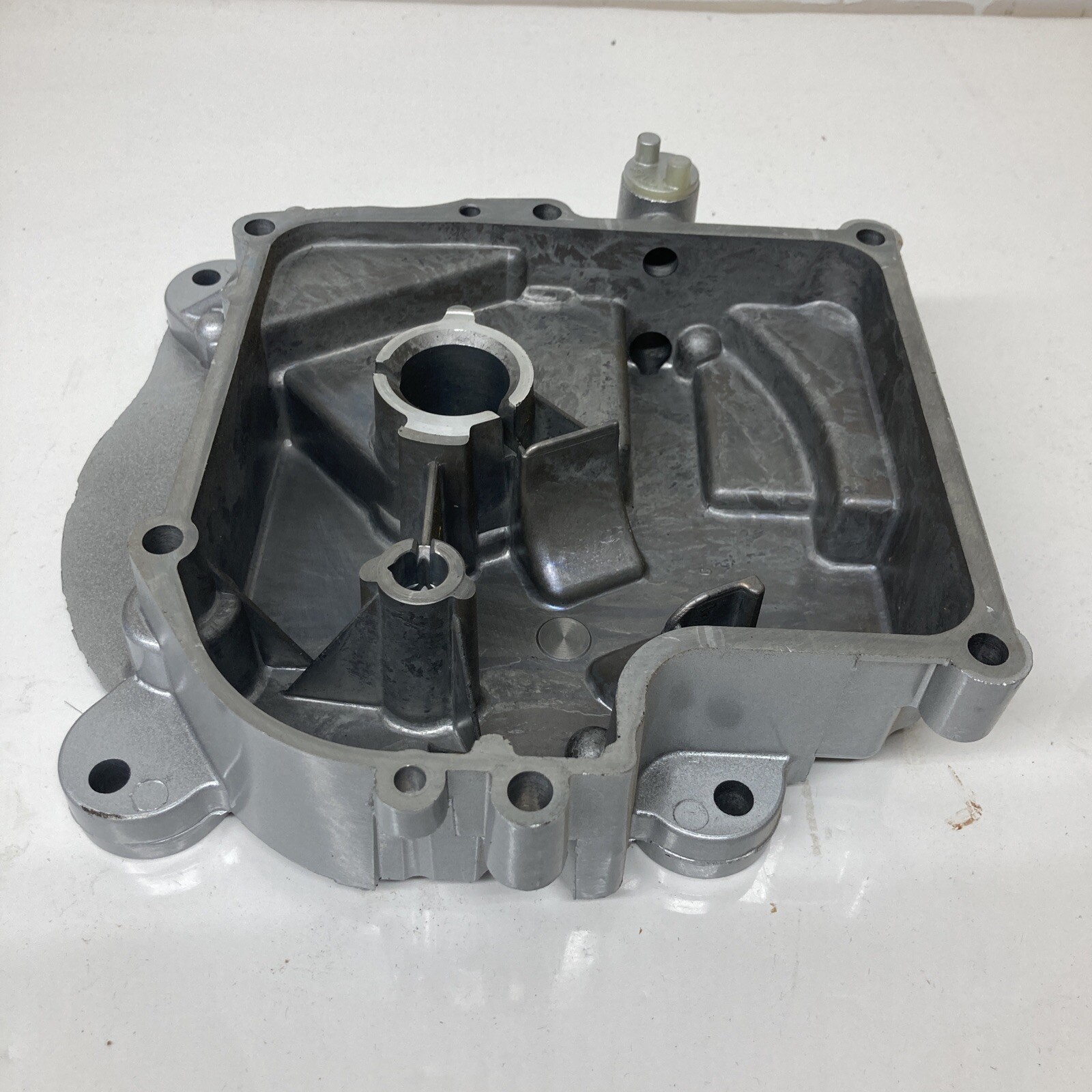 AM100918 John Deere R72 Engine Base (B&S 397305 8hp Motor) R70, 68, 108 ...